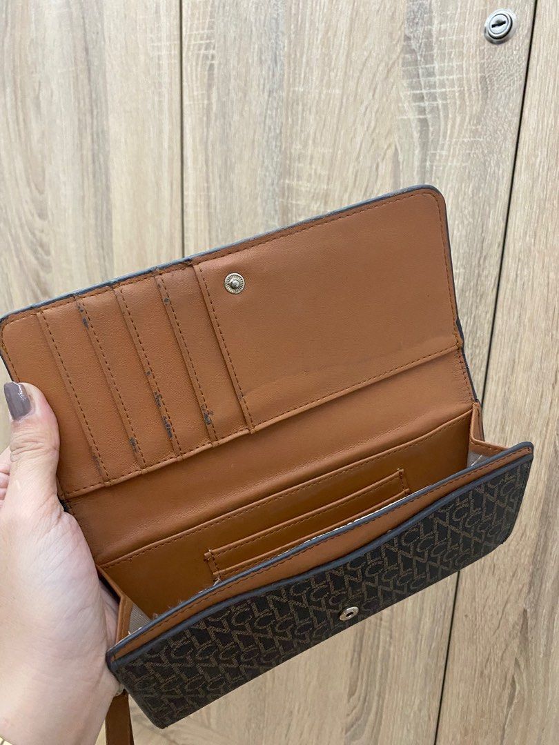 CLN LONG WALLET, Luxury, Bags & Wallets on Carousell