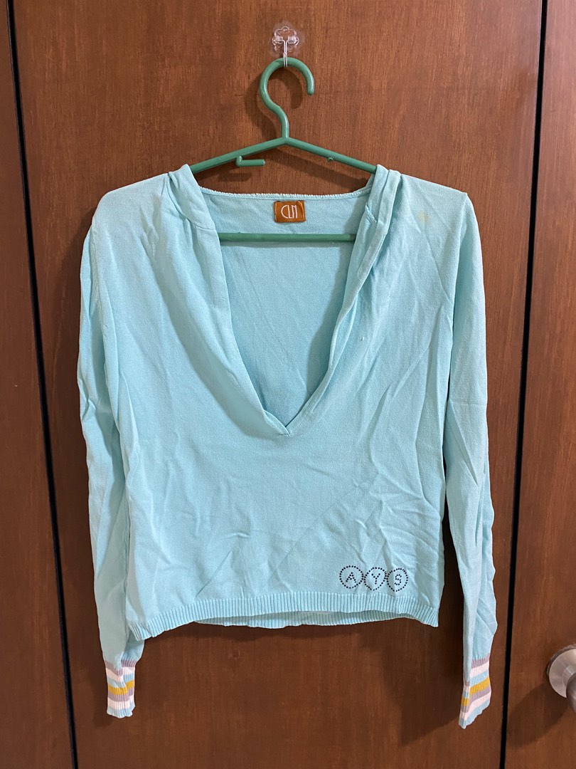 CLN top, Women's Fashion, Tops, Longsleeves on Carousell