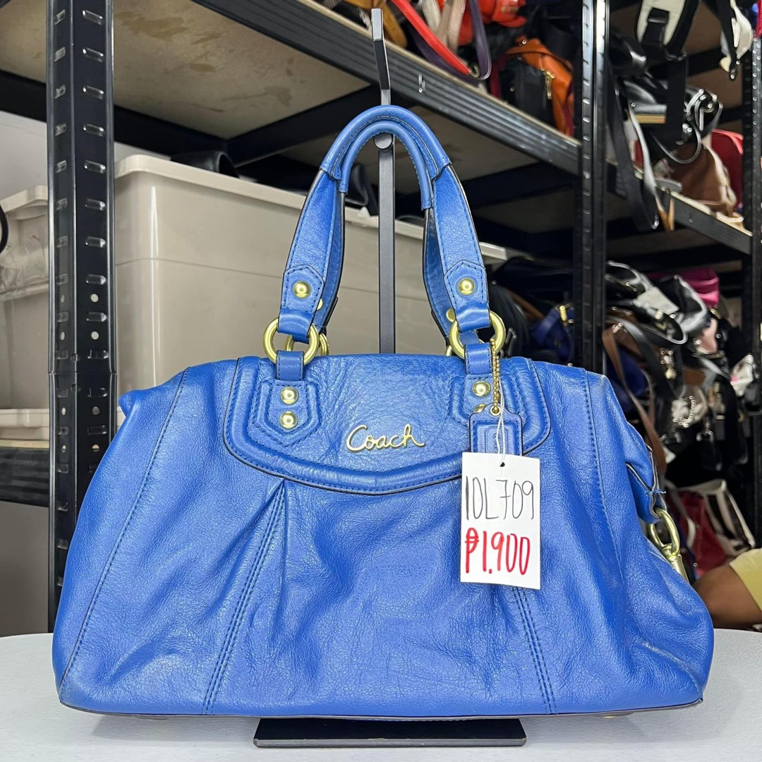 Coach - IOL709, Luxury, Bags & Wallets on Carousell