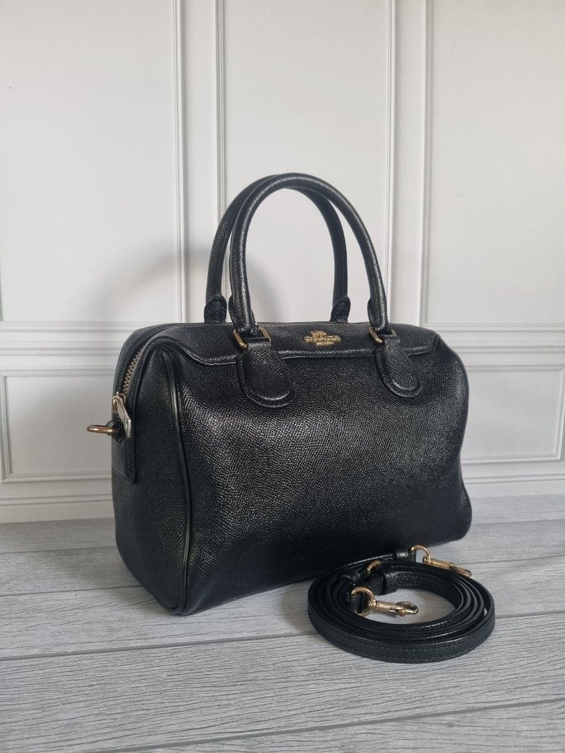 Coach Mini Bennet, Barang Mewah, Tas & Dompet di Carousell