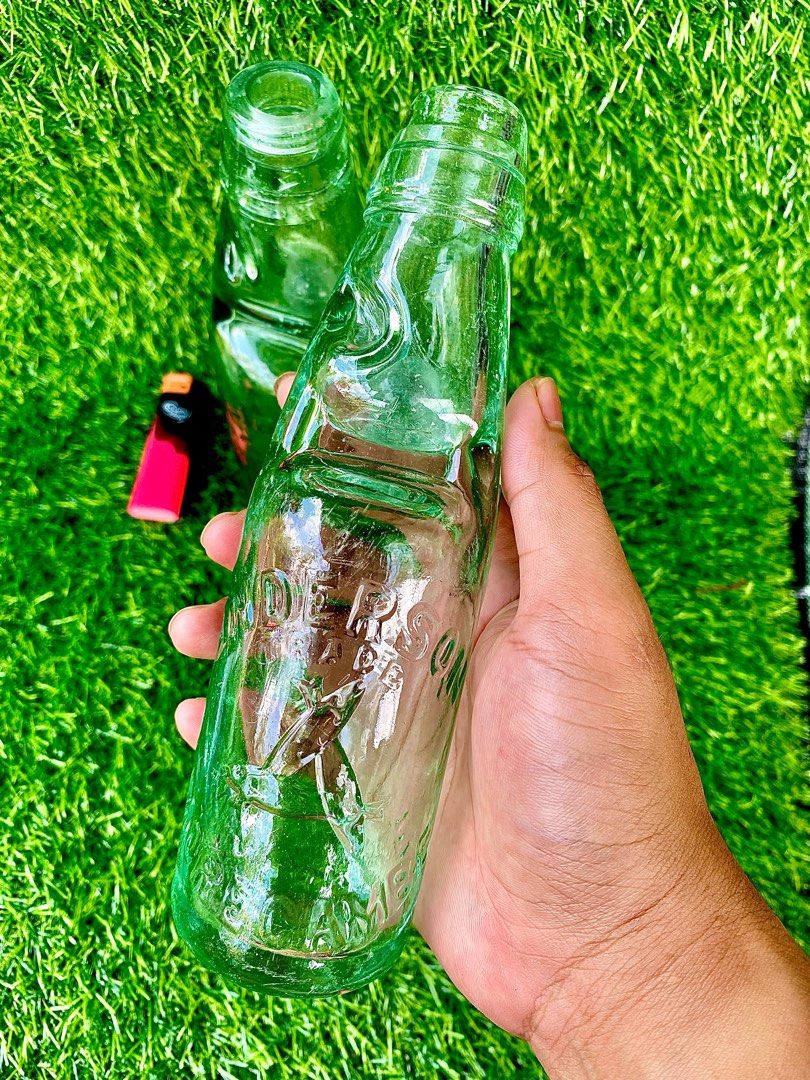 Combo Vintage Botol Guli Narrow Neck, Hobbies & Toys, Collectibles ...