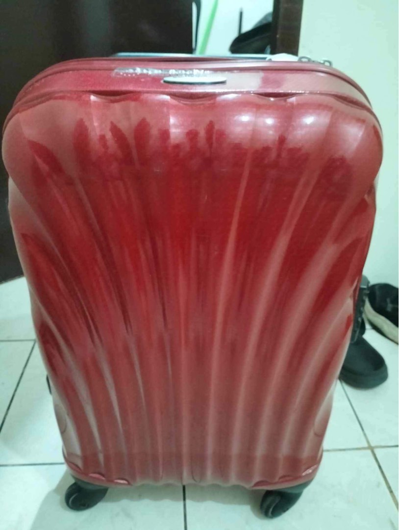 Cosmo lite luggage, Hobbies & Toys, Travel, Luggage on Carousell
