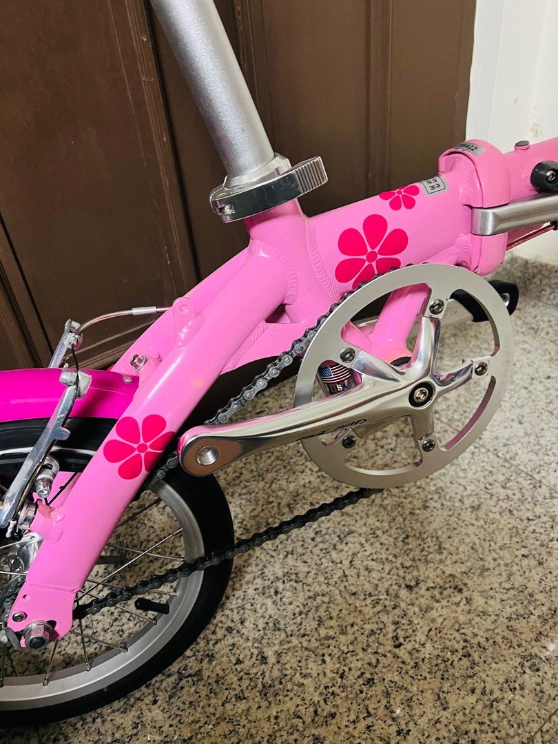 Dahon 412 classic pink bicycle, Sports Equipment, Bicycles & Parts ...