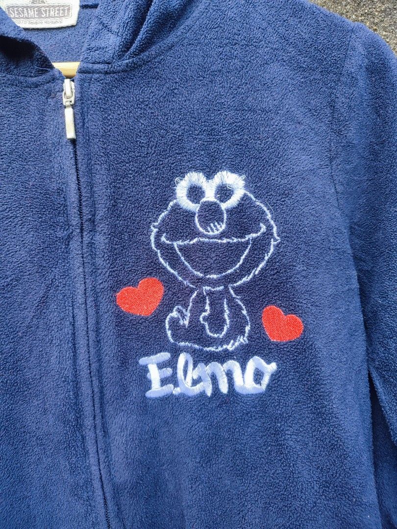 Elmo Sesame Street Sweater, Women's Fashion, Coats, Jackets and ...
