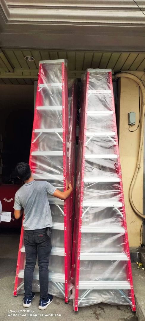 Fiber Glass Double Sided A Type Ladder 10 FT Miller, Commercial ...