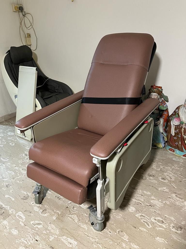 Geriatric Chair, Health & Nutrition, Assistive & Rehabilatory Aids ...