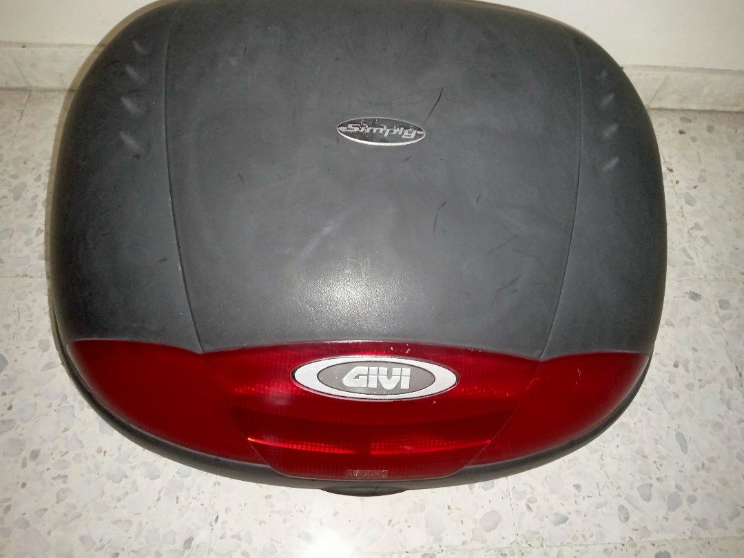 GIVI SIMPLY MOTORBIKE BOX, Motorcycles, Motorcycle Accessories on Carousell