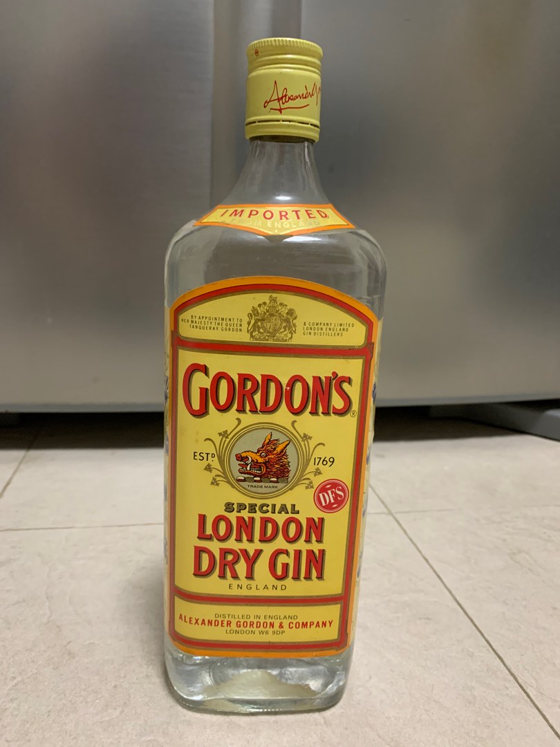 Gordon’s London Dry Gin , Food & Drinks, Alcoholic Beverages on Carousell
