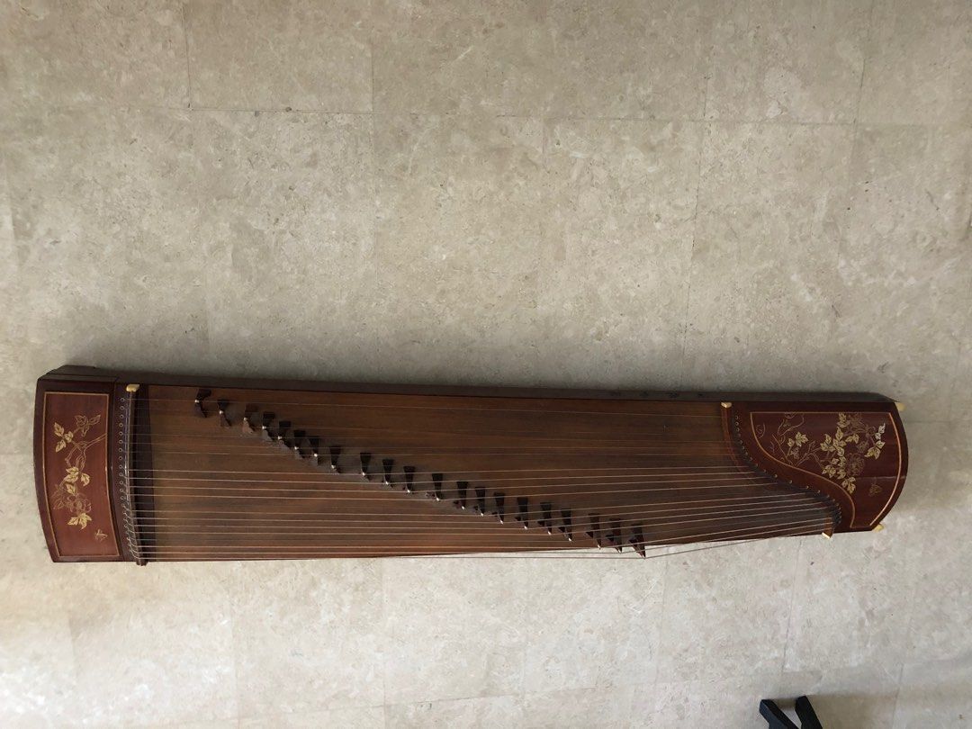 Gu Zheng, Hobbies & Toys, Music & Media, Musical Instruments on Carousell