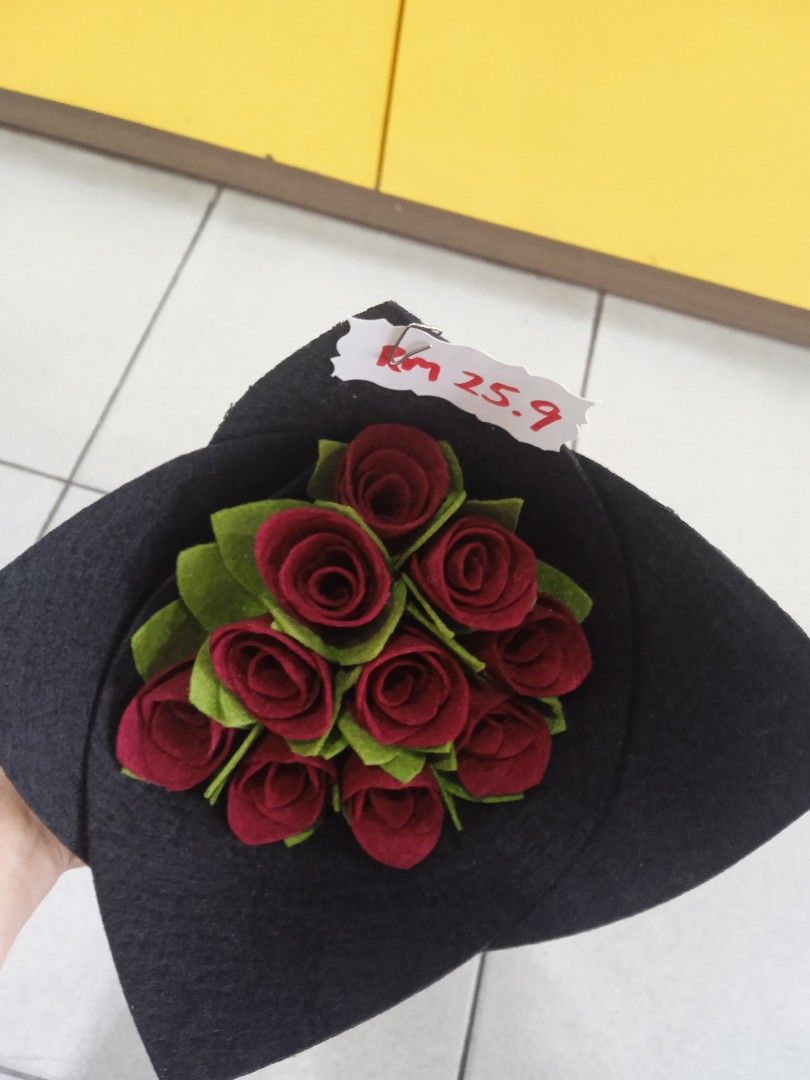 Hand made roses, Hobbies & Toys, Stationery & Craft, Flowers & Bouquets ...