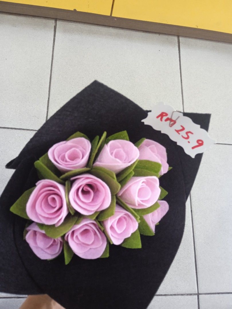 Hand made roses, Hobbies & Toys, Stationery & Craft, Flowers & Bouquets ...