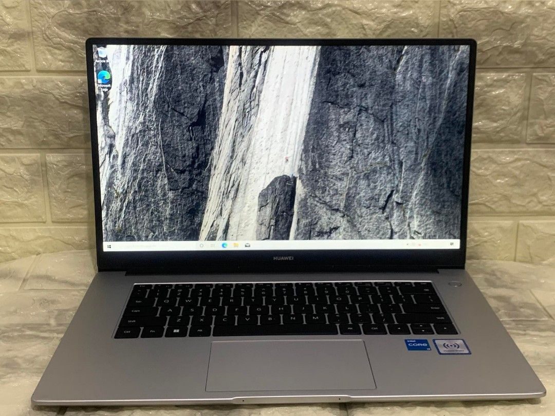 Huawei MateBook Intel Core i3 11th Generation, Computers & Tech ...