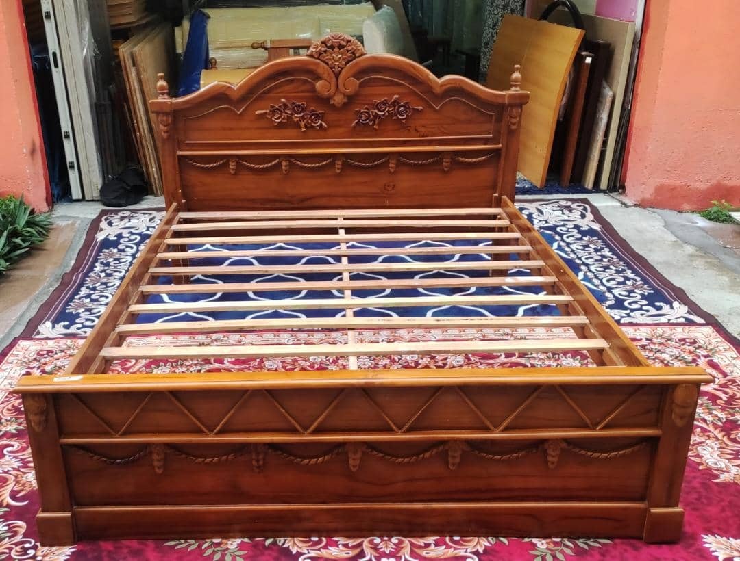 katil queen kayu jati, Furniture & Home Living, Furniture, Other Home ...