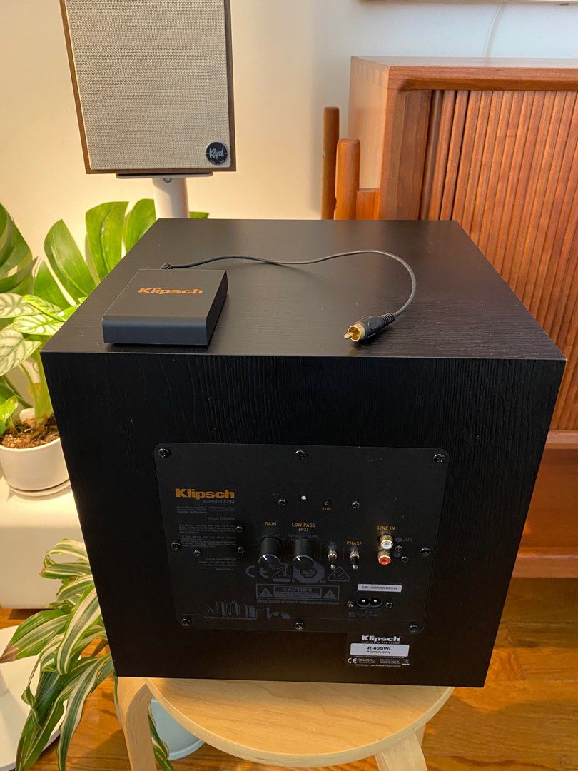Klipsch Wireless Subwoofer R-80SWi, 音響器材, Soundbar、揚聲器、藍牙喇叭、耳擴 - Carousell