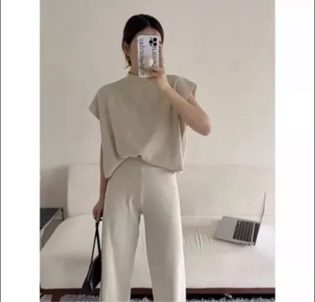 Knitted Coords, Women's Fashion, Tops, Blouses on Carousell