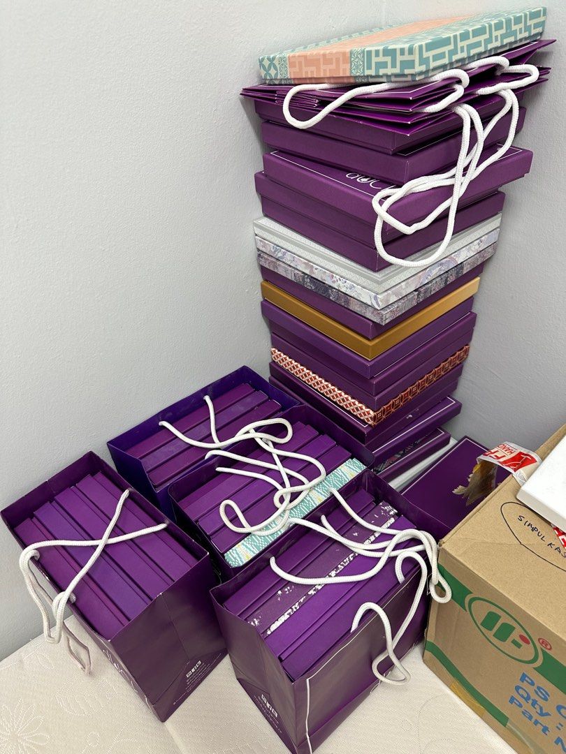 Kotak tudung Duck, Furniture & Home Living, Home Improvement ...