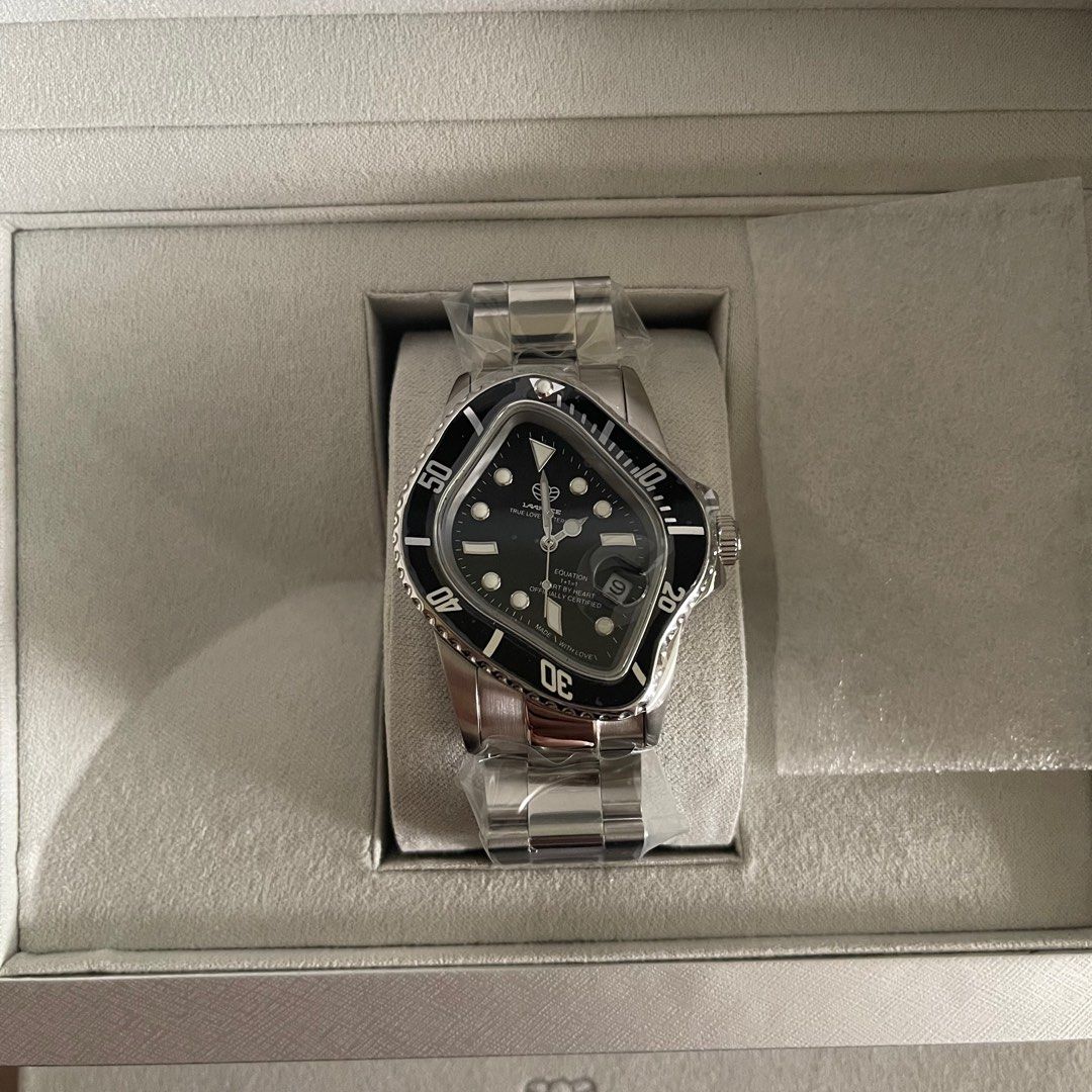 LAARVEE PEA001, Luxury, Watches on Carousell