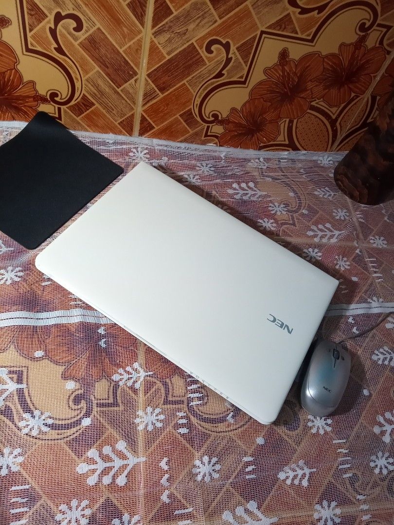 LAPTOP, GLOSSY WHITE, COREi5, 8GB RAM, 500GB HDD, WINDOWS 10, NEC, GOOD FOR ALL PURPOSE on Carousell