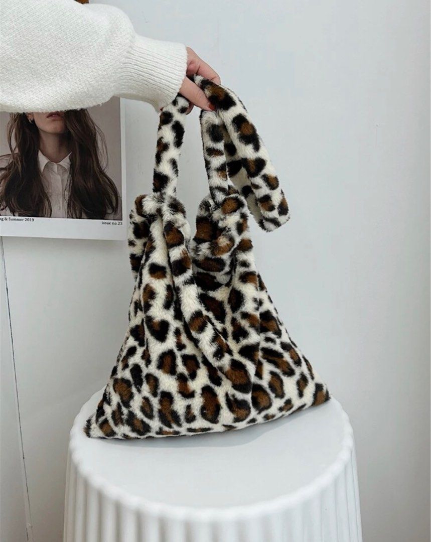 Leopard fluffy shoulder bag, Women's Fashion, Bags & Wallets, Shoulder ...