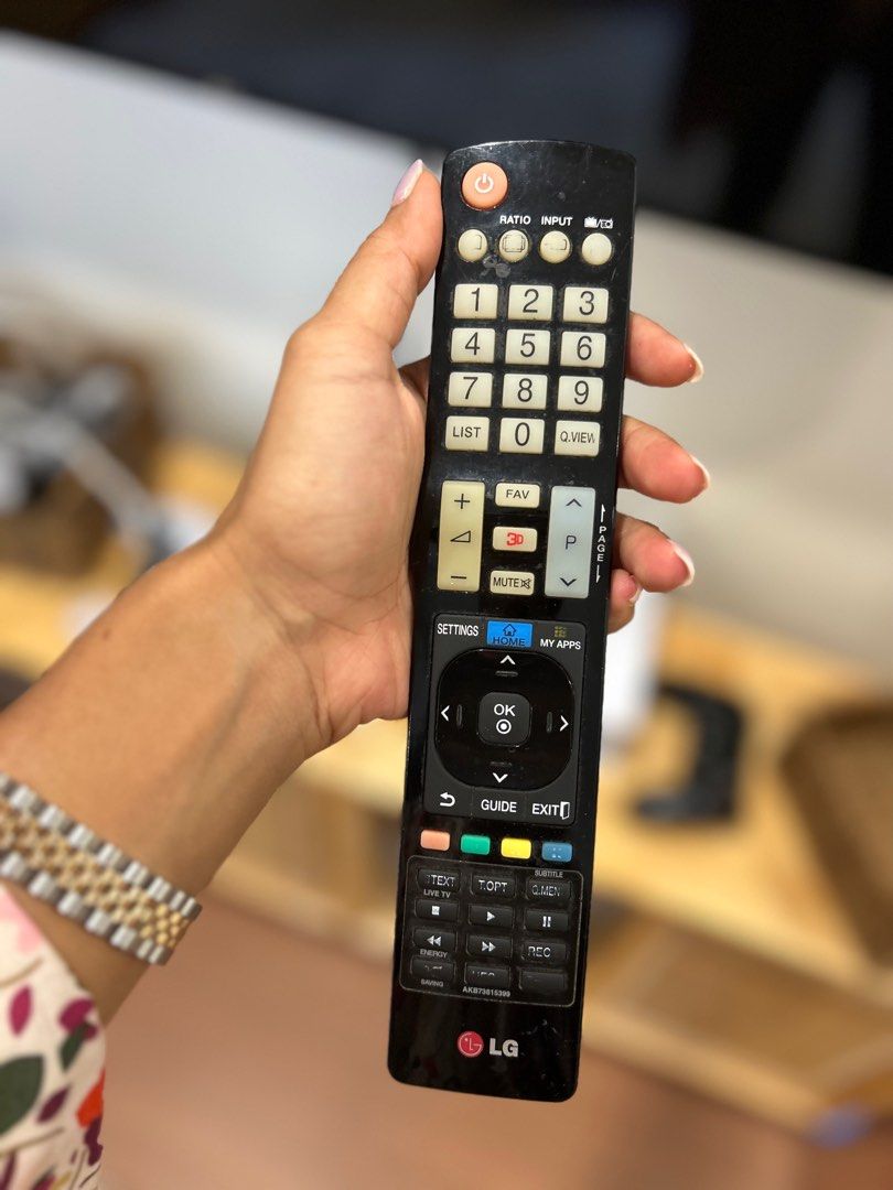 LG 65 inch smart tv - old interface, TV & Home Appliances, TV ...