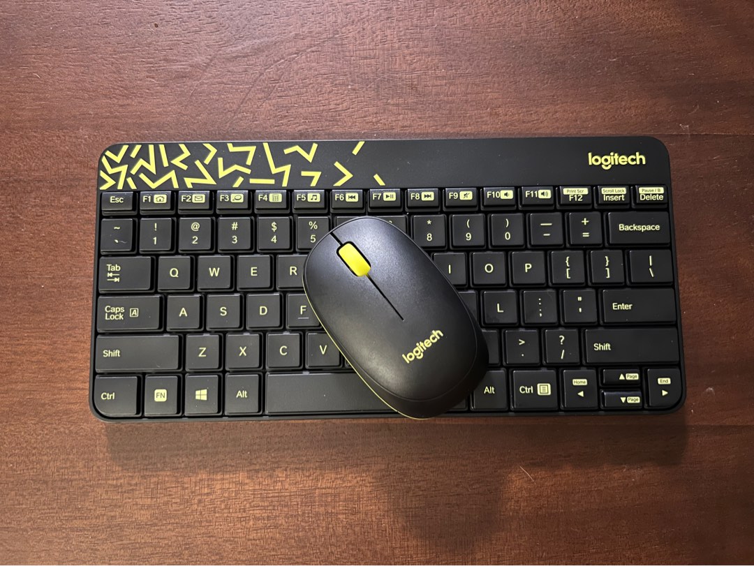Logitech MK240 Wireless Keyboard and Mouse Combo, Computers & Tech ...