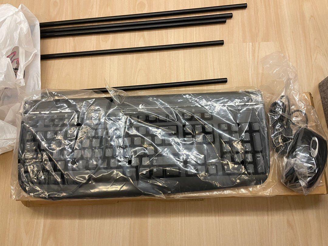 Logitech Keyboard And Mouse Set Computers And Tech Parts And Accessories Computer Keyboard On Carousell