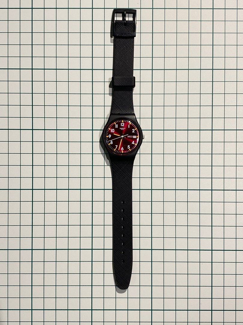 Maroon face SWATCH, Men's Fashion, Watches & Accessories, Watches on ...