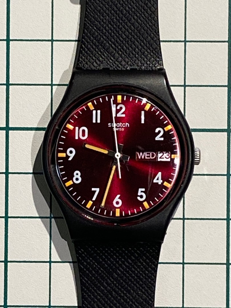 Maroon face SWATCH, Men's Fashion, Watches & Accessories, Watches on ...