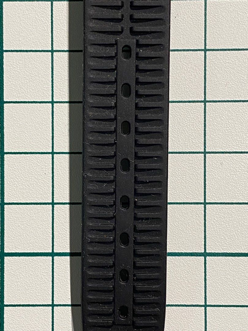 Maroon face SWATCH, Men's Fashion, Watches & Accessories, Watches on ...