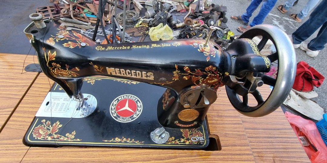 MERCEDES Sewing Machine Mesin Jahit Vintage singer, Hobbies & Toys ...