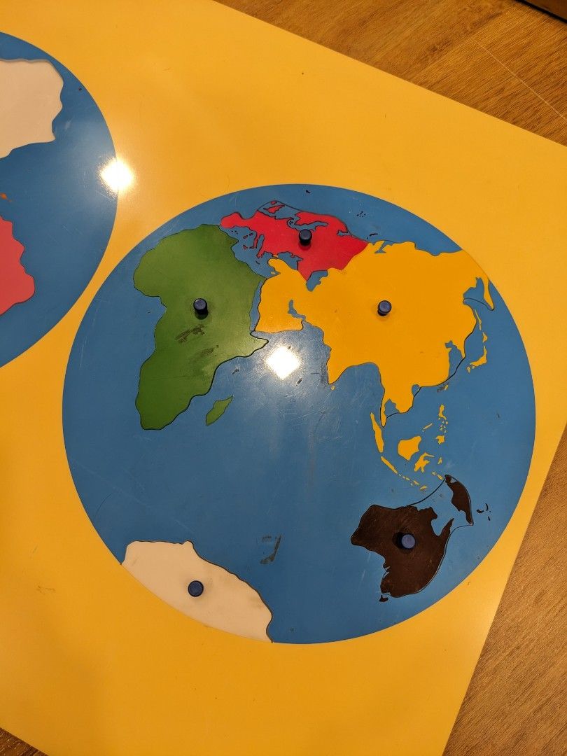 Montessori Jigsaw Puzzle Map of the World, Hobbies & Toys, Toys & Games ...