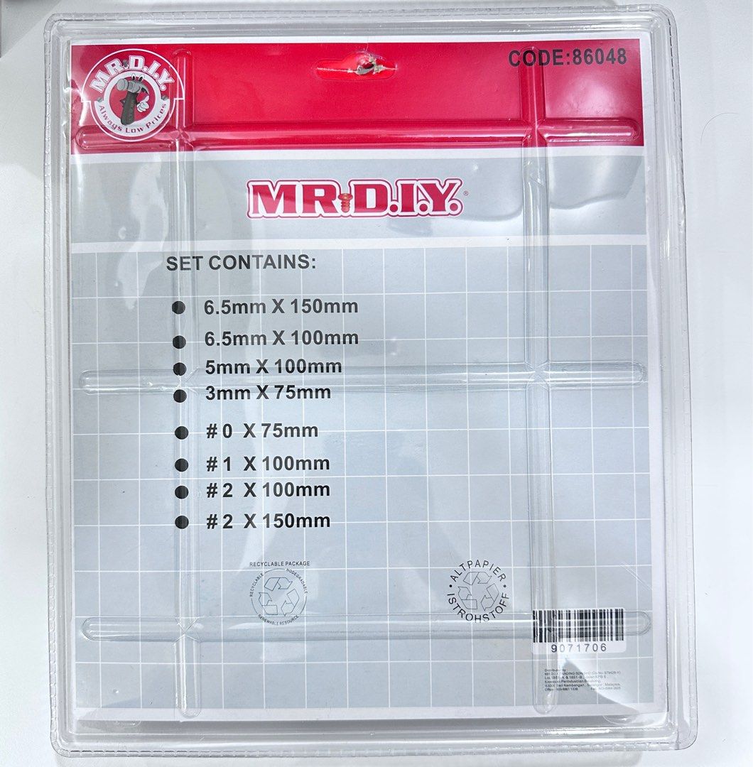 MR DIY screw driver set, Furniture & Home Living, Home Improvement ...