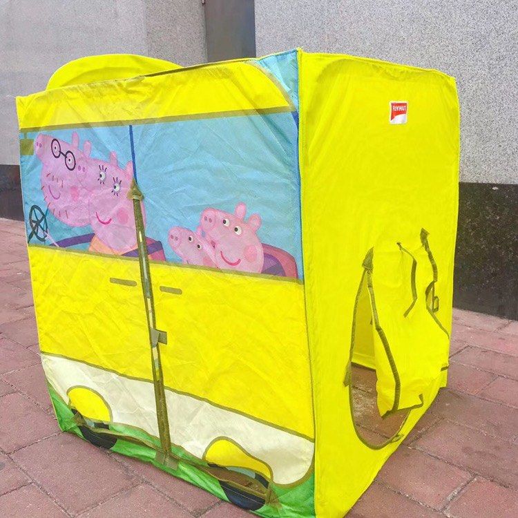 Peppa Pig Camper Van Tent, Hobbies & Toys, Toys & Games on Carousell