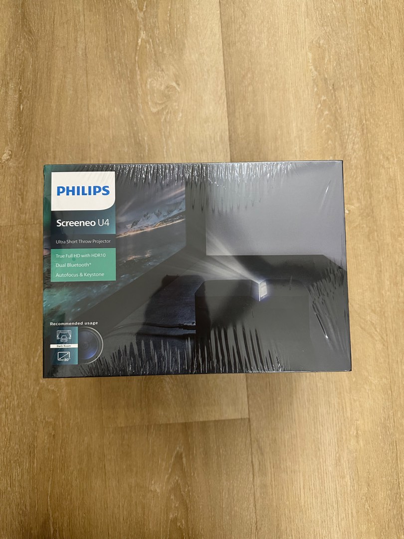 Philips screeneo U4 UST projector, TV & Home Appliances, TV ...