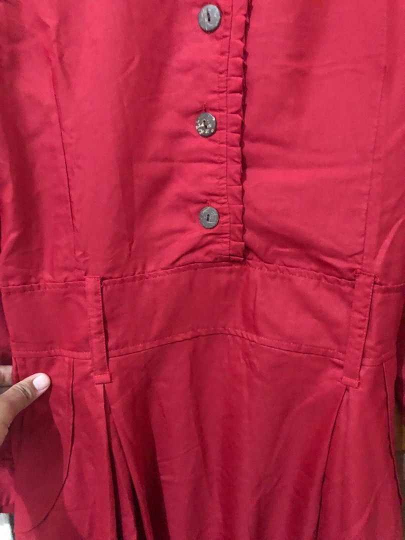 Preloved Dress warna merah kancing depan sampai dada, ada aksen pita on ...