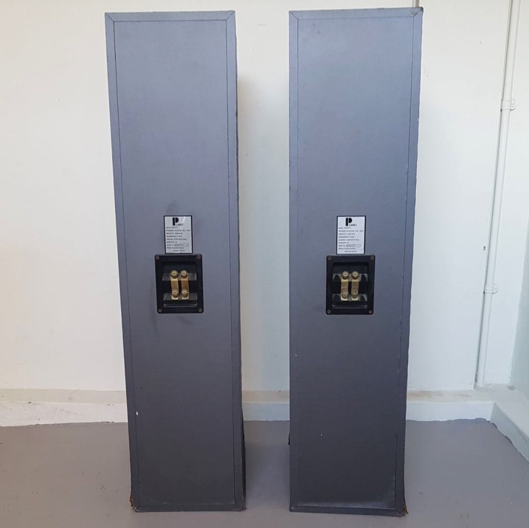 Professional Planet Audio Speaker System, 300 Watts Each, Earth Model ...