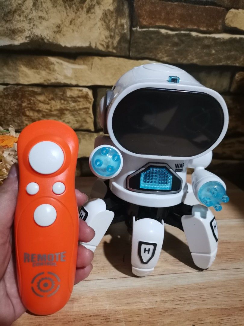 Robot Bot Pioneer Toy robot w/ Remote controller, Hobbies & Toys, Toys ...