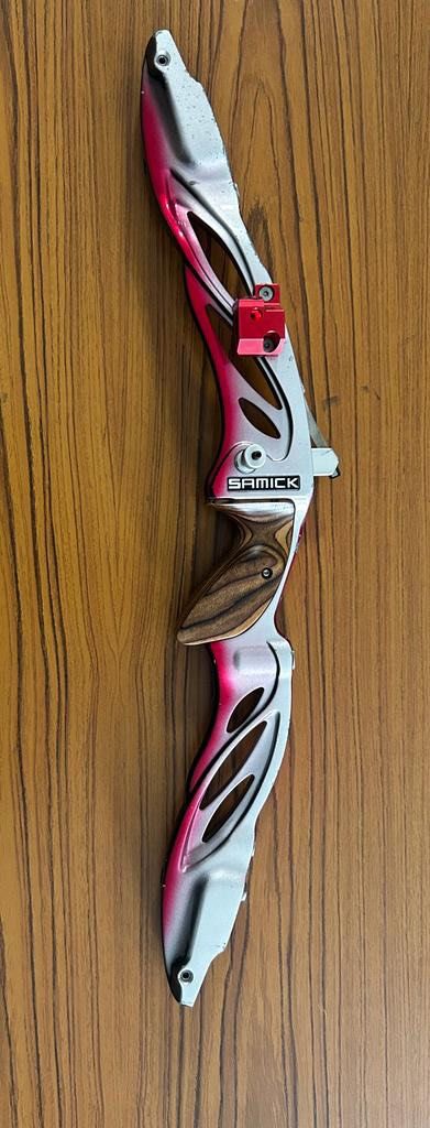 SAMICK MASTERS RISER (25”, RH), Sports Equipment, Other Sports ...