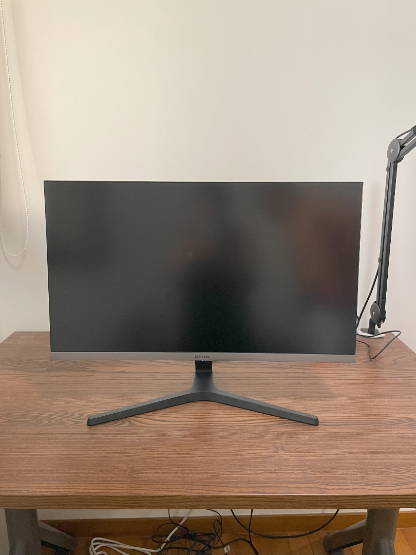 Samsung 28" IPS 4k Monitor (U28R55), Computers & Tech, Parts ...