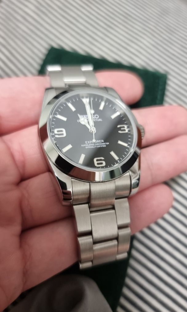 Seiko Explorer (MOD), Luxury, Watches on Carousell