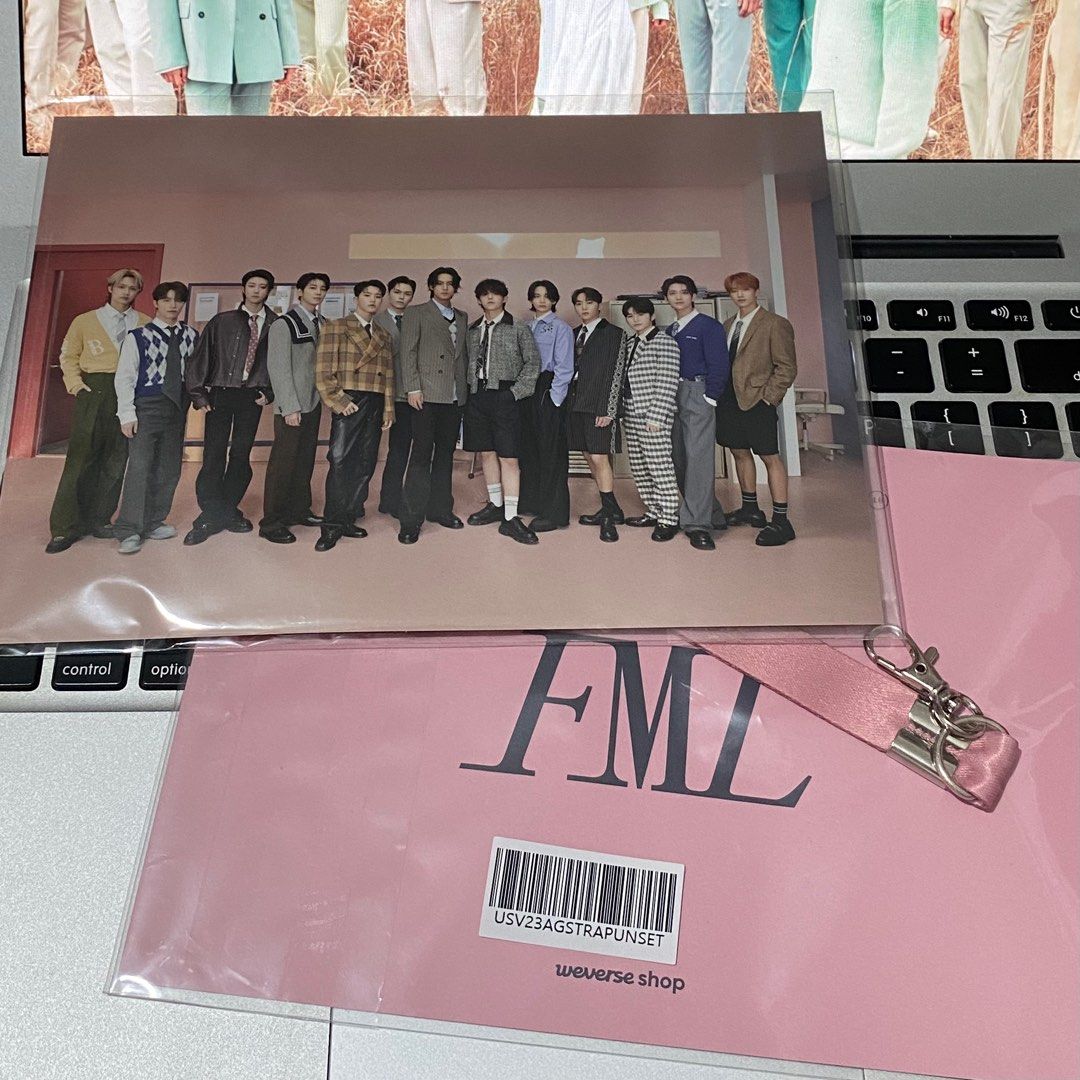 Seventeen FML Strap + Postcard Set Weverse POB, Hobbies & Toys ...