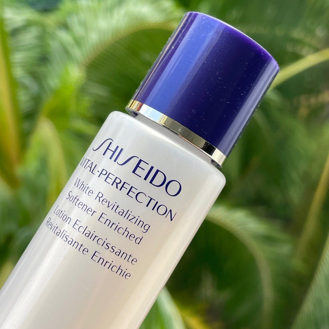 Shiseido Vital-Perfection White Revitalizing Softener Enriched Lotion ...