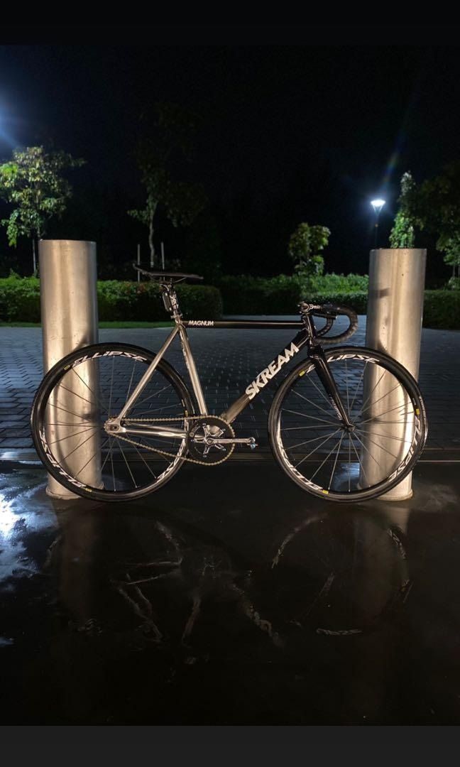 Skream magnum 22, Sports Equipment, Bicycles & Parts, Bicycles on Carousell