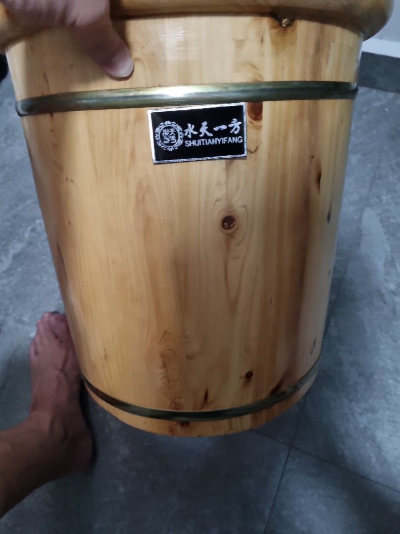 Solid wooden tube, Furniture & Home Living, Bathroom & Kitchen Fixtures ...
