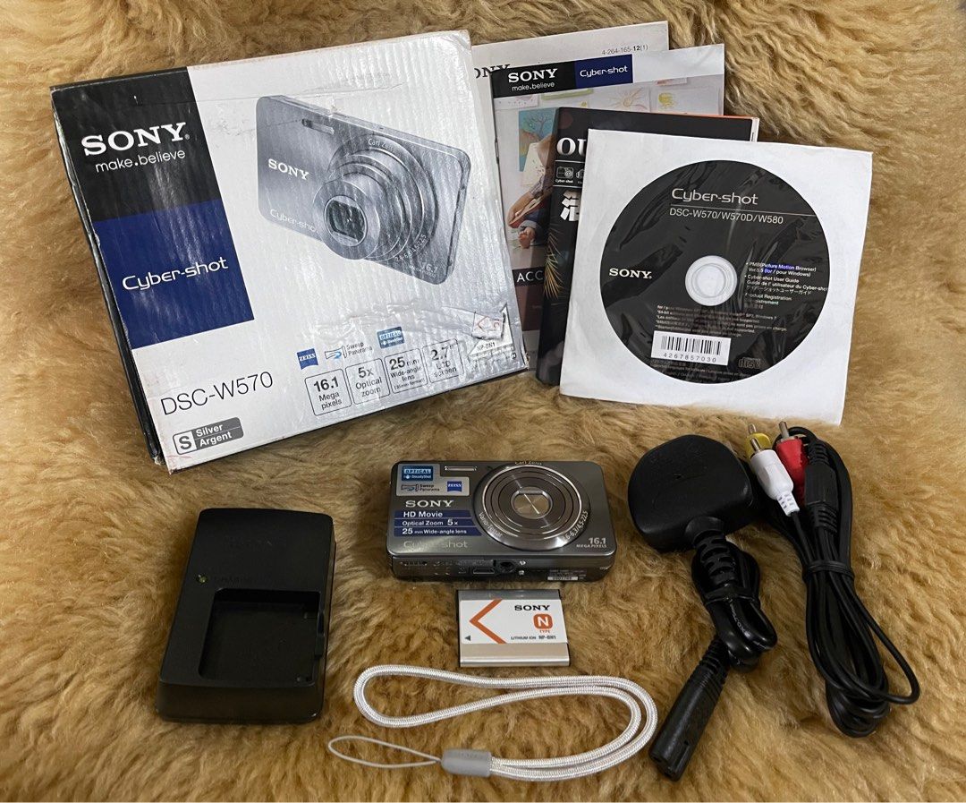 Sony Cybershot DSC-W570 Digital Camera, Photography, Cameras on Carousell