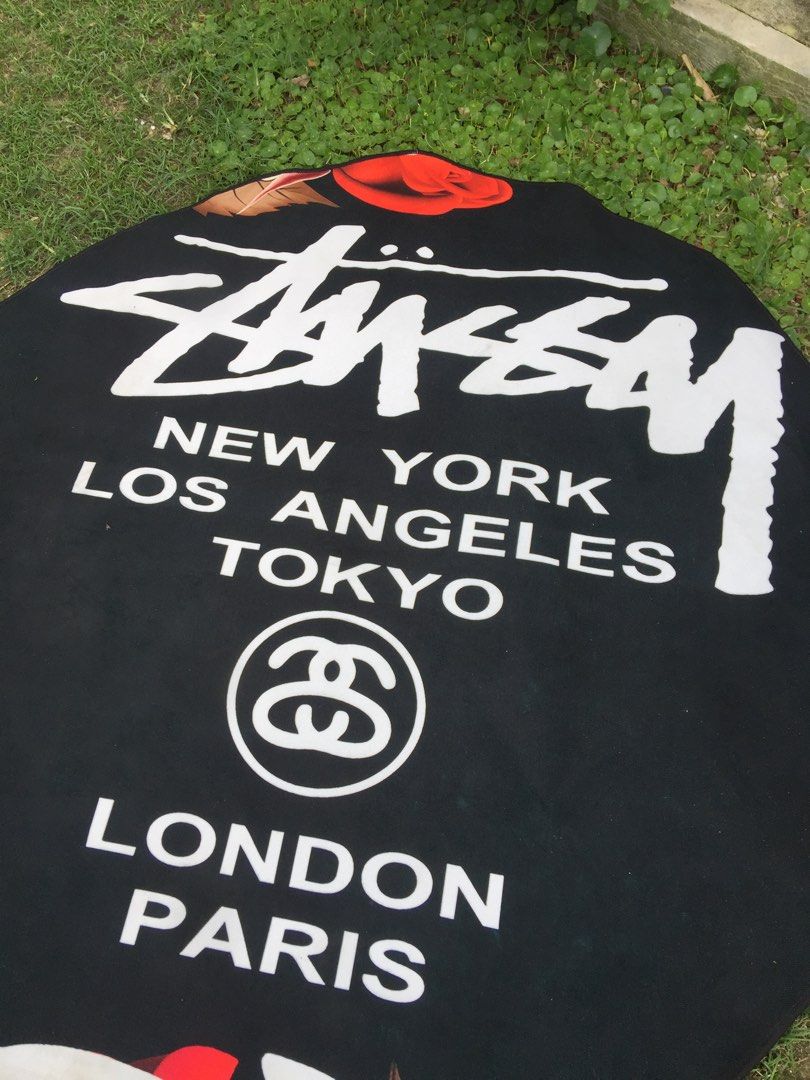 STUSSY BIG CARPET on Carousell