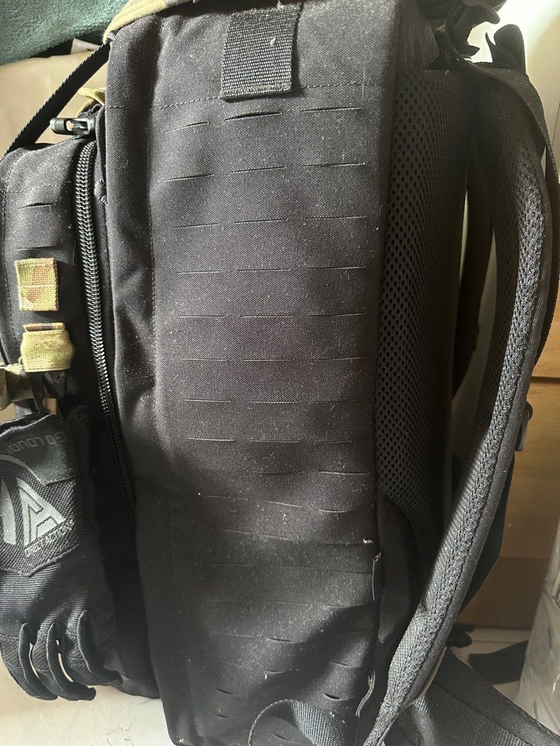 tasmanian tiger first responder move on pack mk2, Photography ...