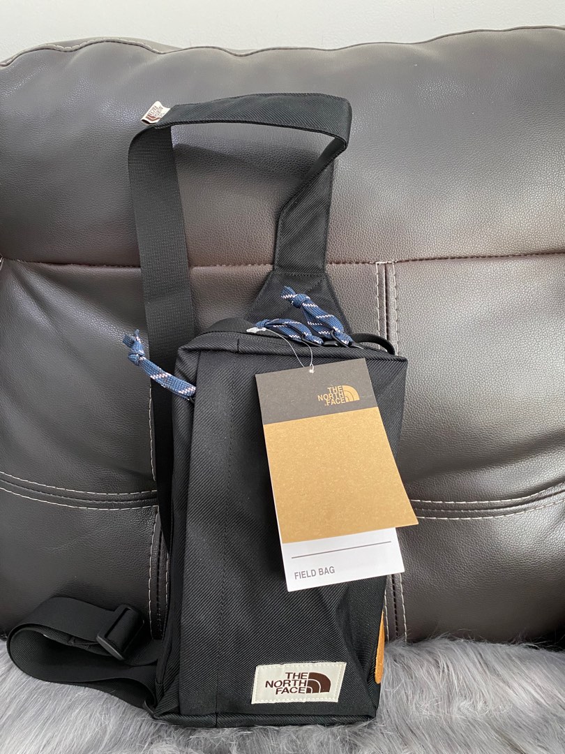 TNF Field Bag, Men's Fashion, Bags, Sling Bags on Carousell