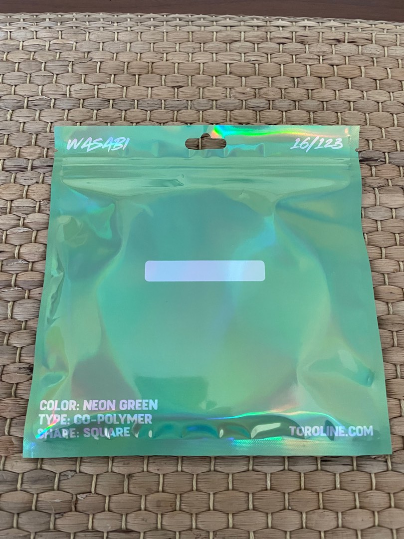 Toroline Wasabi Poly Tennis Strings - NEON GREEN, Sports Equipment ...