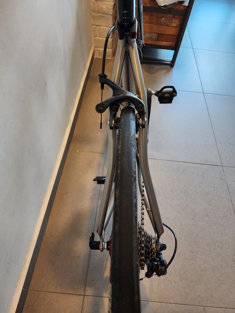 [US] Seven Titianium Road bike 55, Sports Equipment, Bicycles & Parts, Bicycles on Carousell